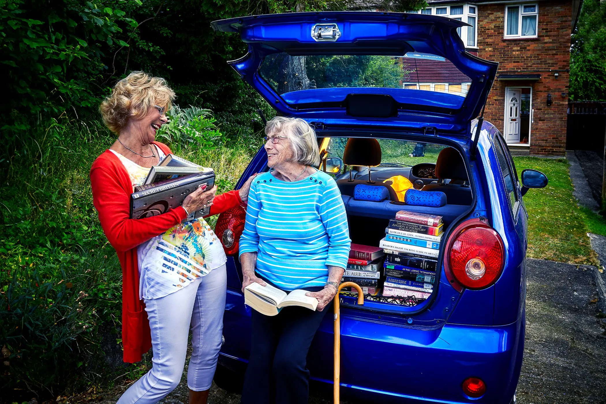 Become a Community Volunteer | Royal Voluntary Service