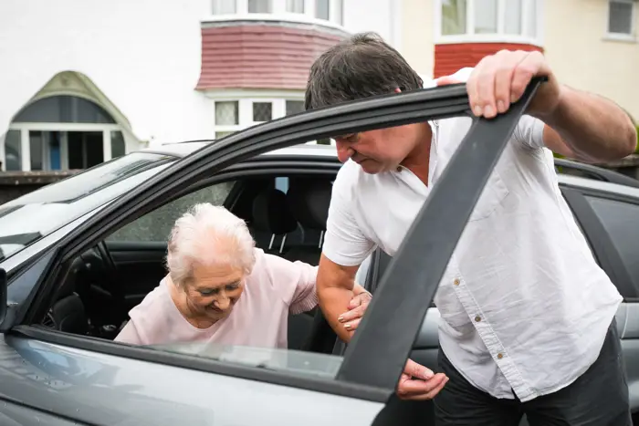 Transport Services | Community Transport | Royal Voluntary Service