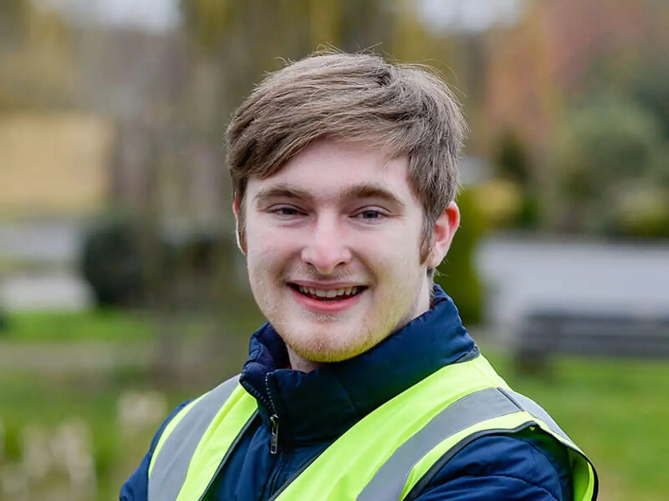 Volunteers needed in Scotland: Make a difference | Royal Voluntary Service